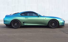 4 Unique Styles of Blue Vinyl Wraps